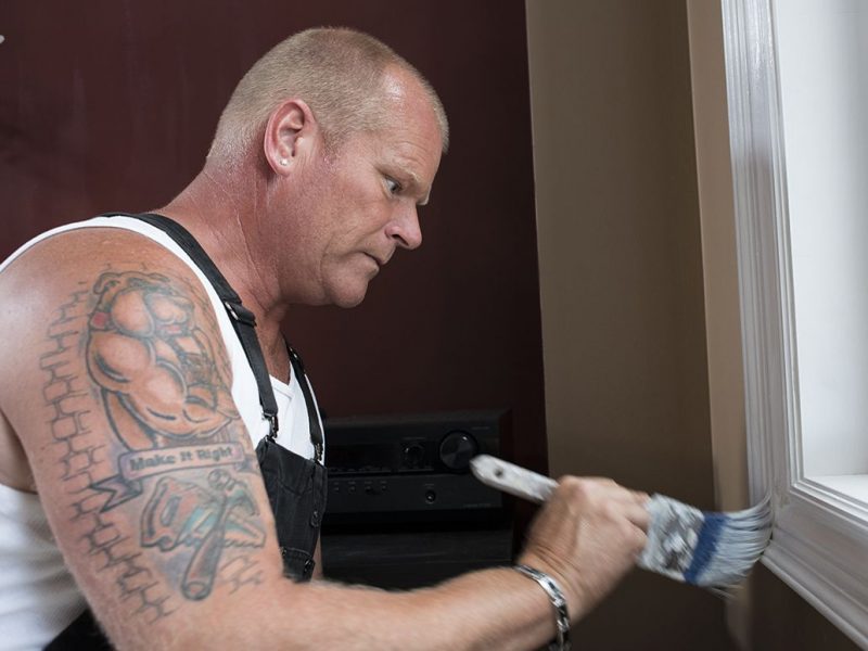 Why Is My Paint Bubbling? 5 Reasons - Make It Right®