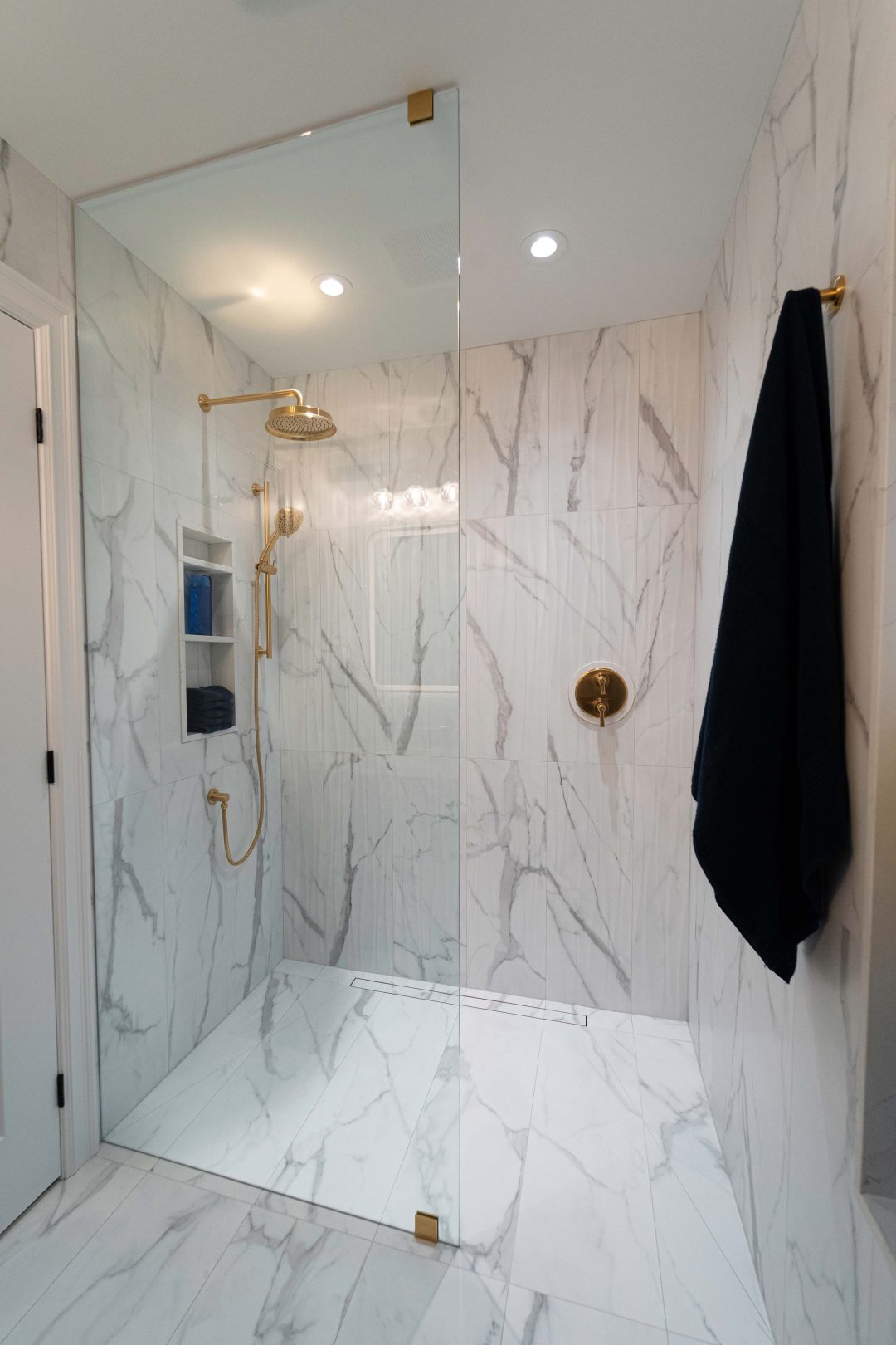 Curbing the Curb: Pros And Cons to Building a Curbless Shower - Make It ...